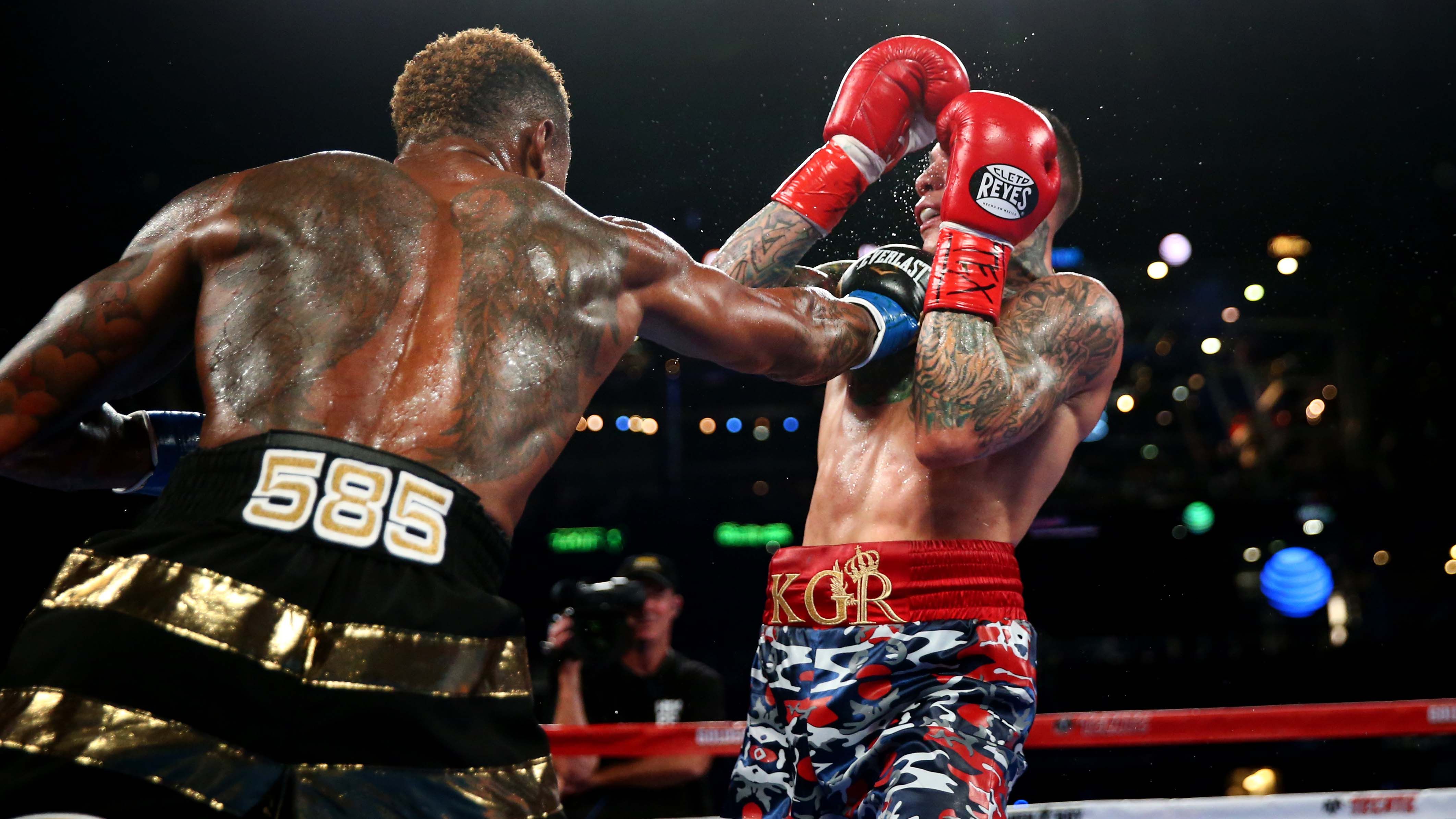 En un combate sin emociones, Monroe Jr. vence a Rosado - ESPN