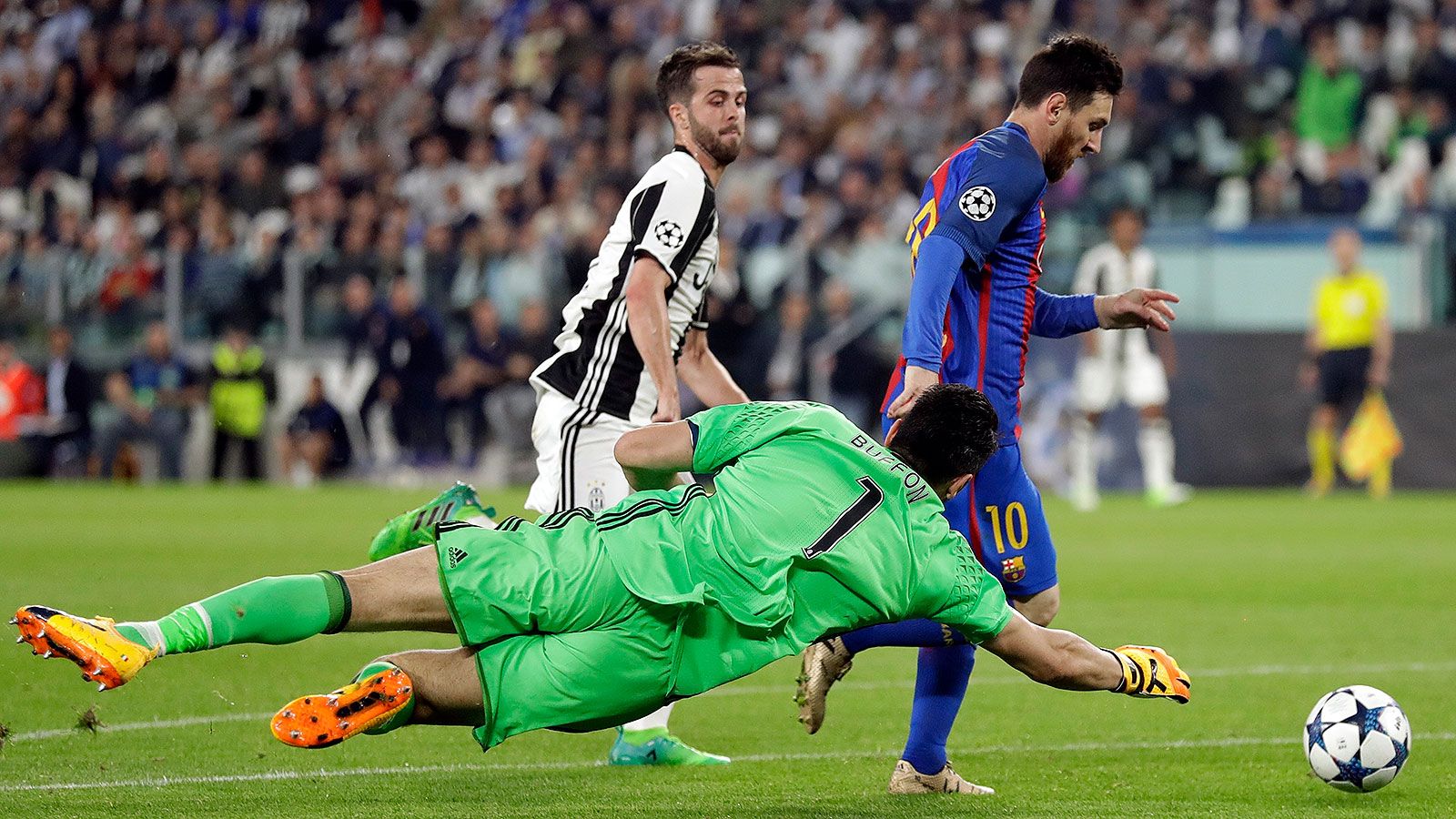 Buffon: La última muralla de Messi