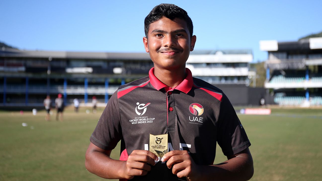 Aayan Khan - UAE's teenage record-breaker - ESPN