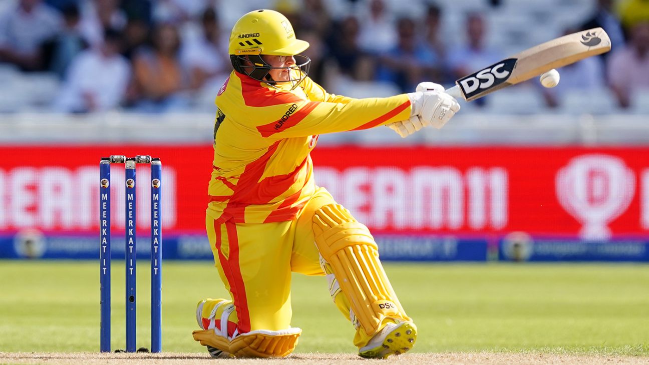 The Blaze bring in Lizelle Lee for Rachael Heyhoe Flint run in - ESPN