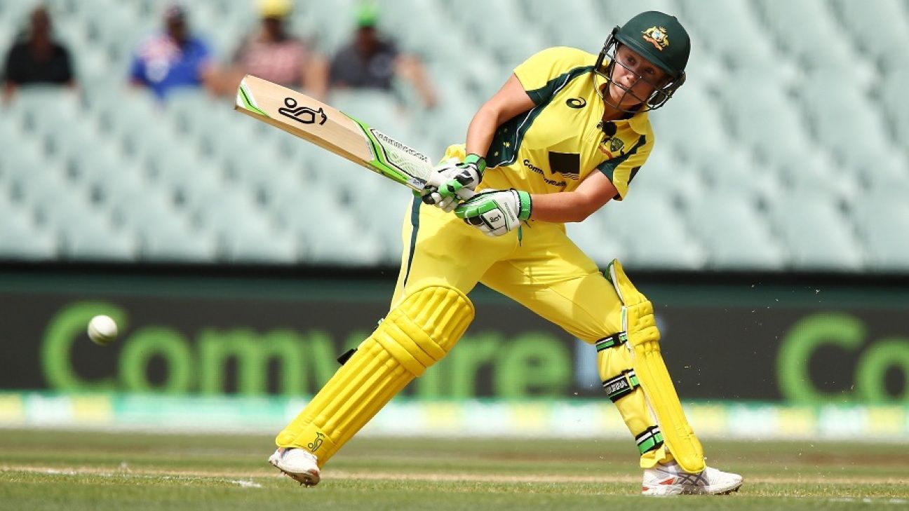 When Alyssa Healy did 'dumb crap' and cut her head open - ESPN