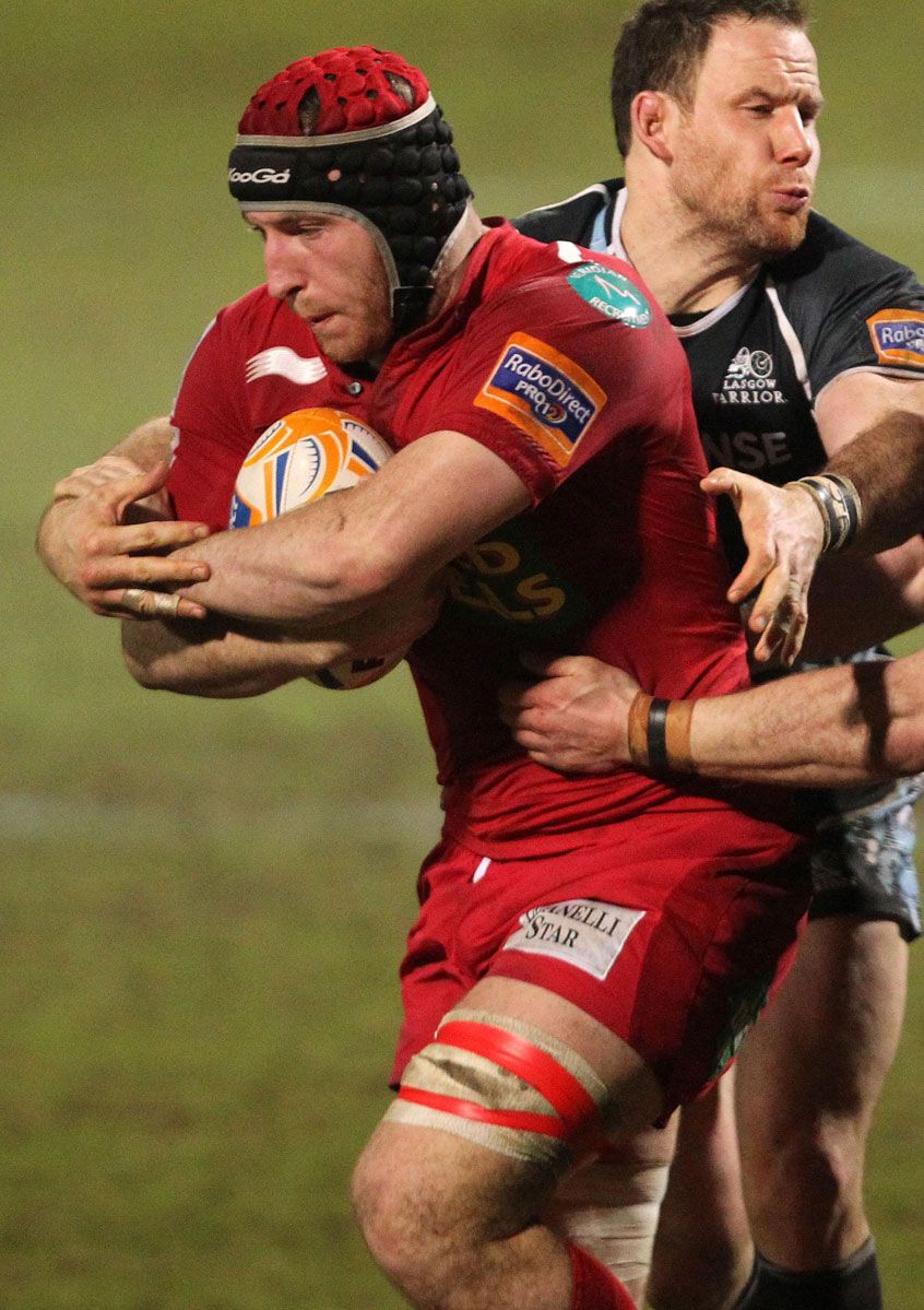 Aviva Premiership: Scarlets lock Dominic Day set for Bath switch - ESPN