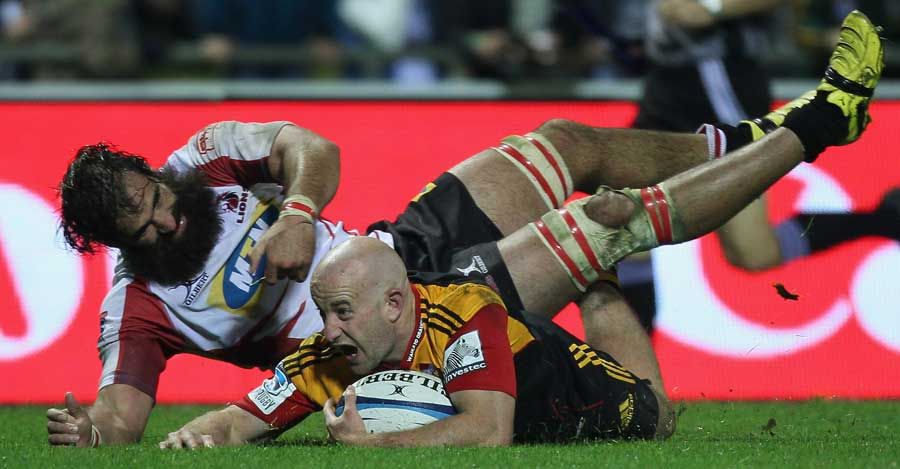 Super Rugby: Chiefs continue to set the pace