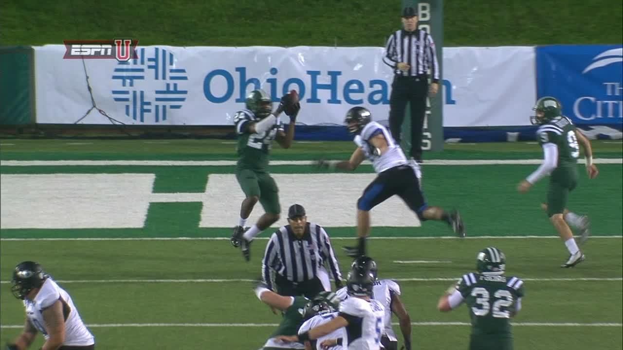 4Q OHIO T. Daniel pass intercepted,T. Davis return for 16 yds - ESPN Video