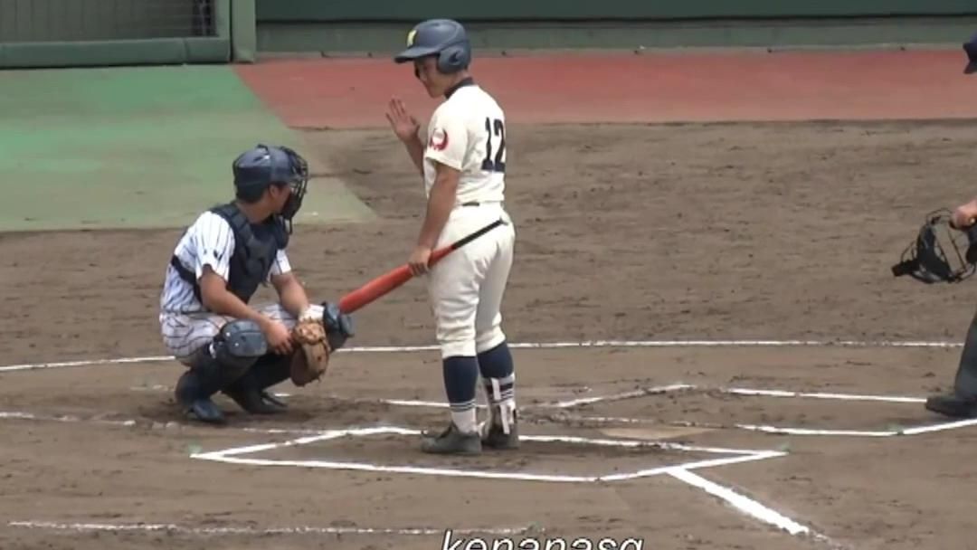 This Japanese high schooler has the most absurd pre-at-bat routine ever ...