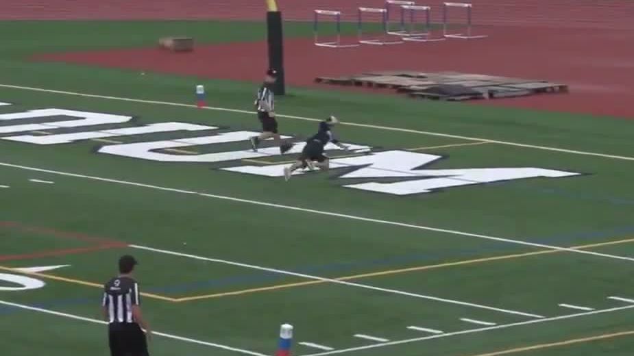 Ultimate frisbee player extends for amazing catch - ESPN Video