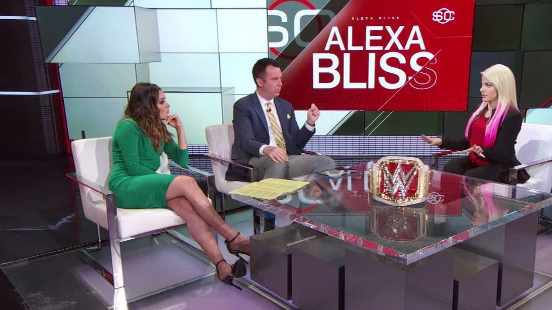 Bliss spoils her pet pig, Larry-Steve - ESPN Video