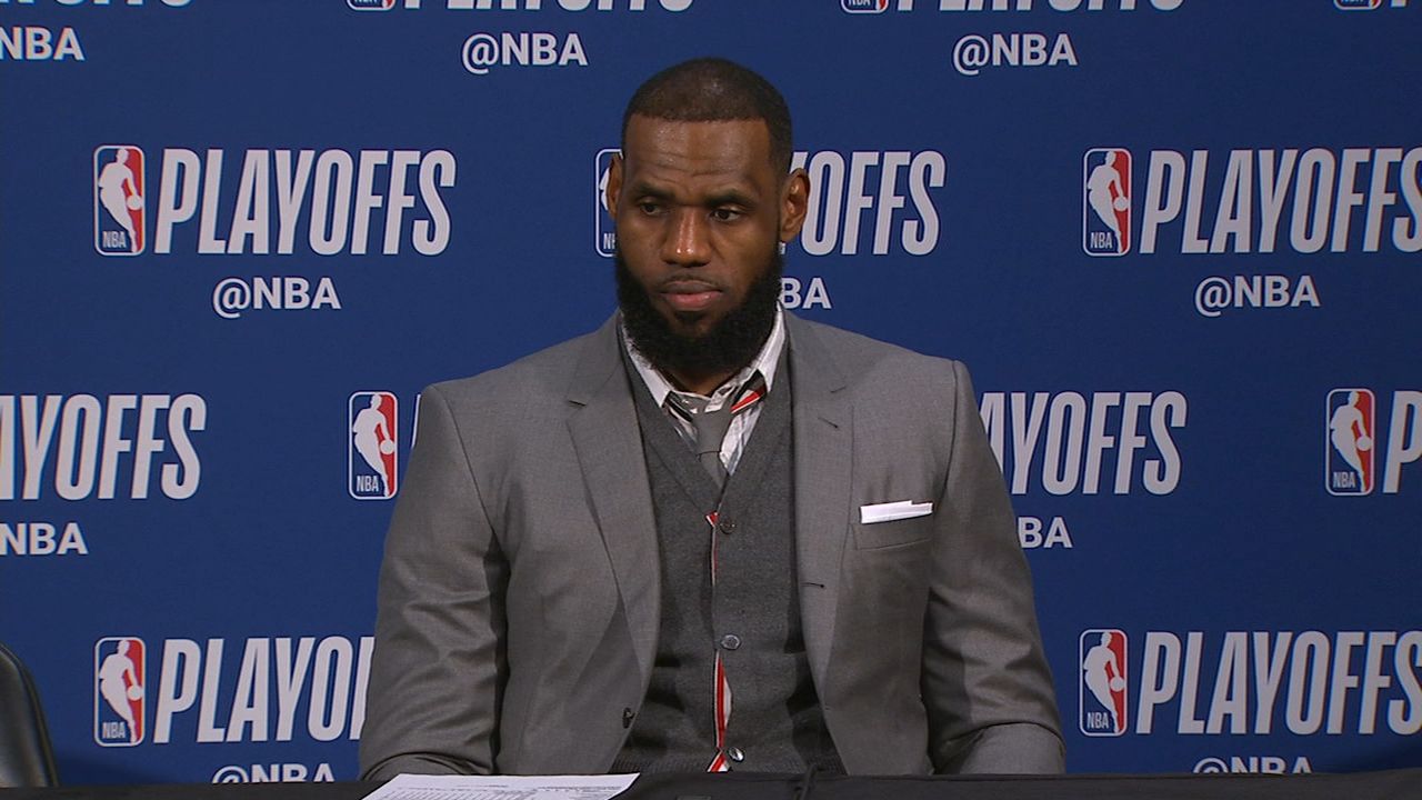 LeBron not throwing teammates under the bus - ESPN Video