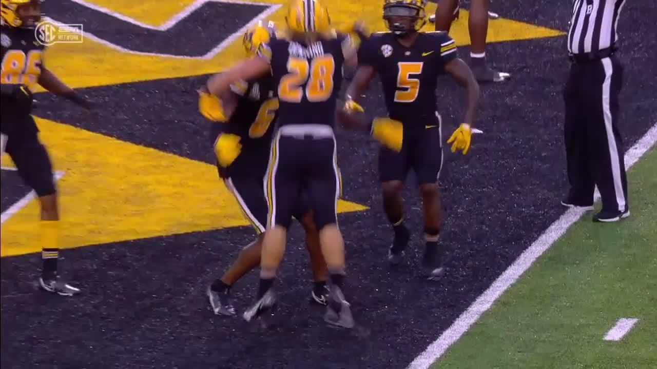 Downing rushes for a 60-yard TD - ESPN Video