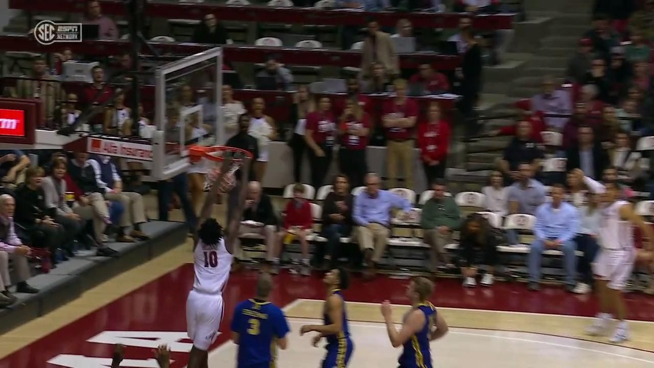 Quinerly feeds Bediako for a Bama slam - ESPN Video