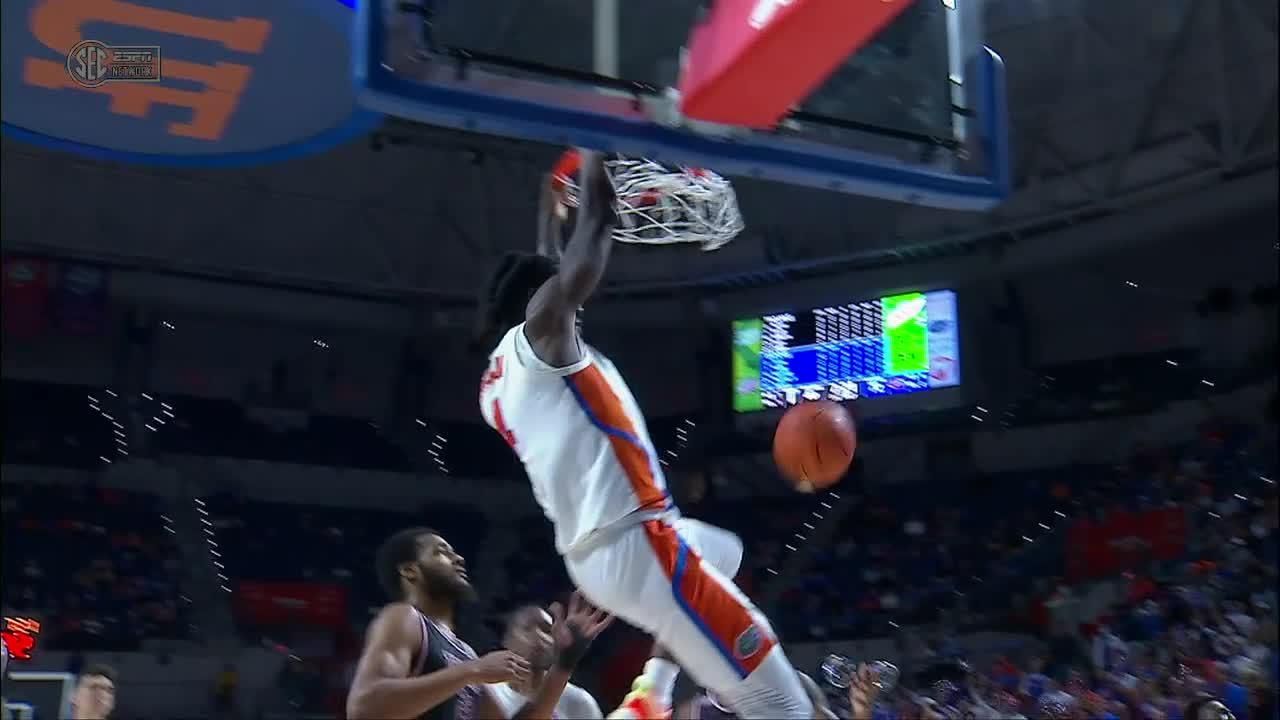 Anthony Duruji elevates for slam vs. Troy Trojans - ESPN Video