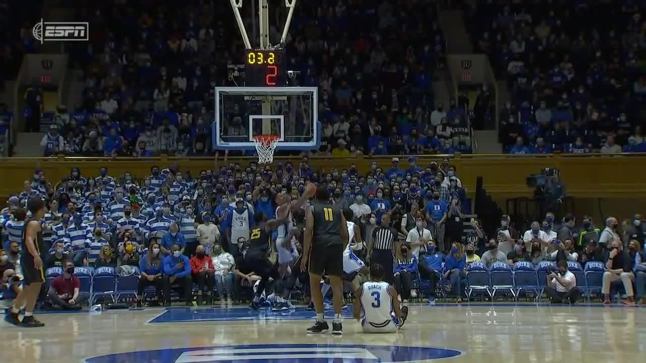 Mark Williams rocks the rim with putback dunk - ESPN Video