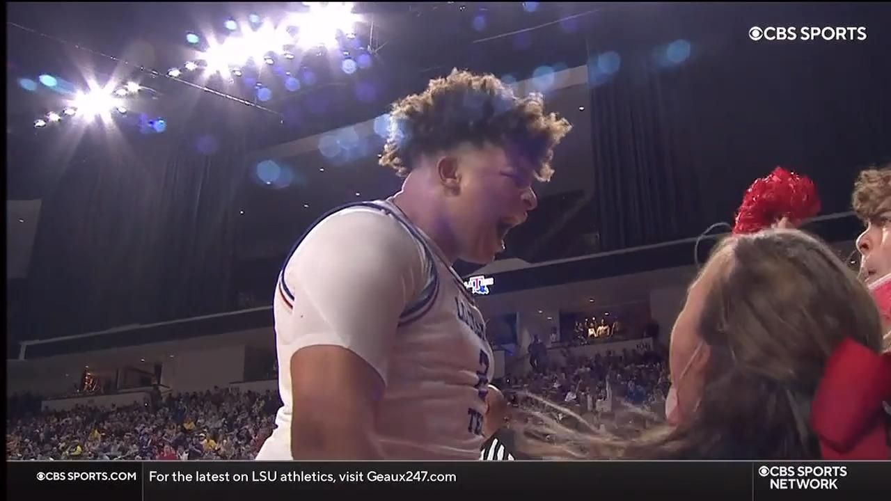 Kenneth Lofton Jr. muscles his way to and-1 - ESPN Video