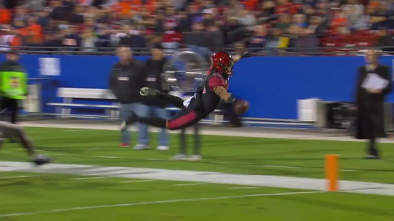 Jesse Matthews leaps to score 20-yard touchdown - ESPN Video