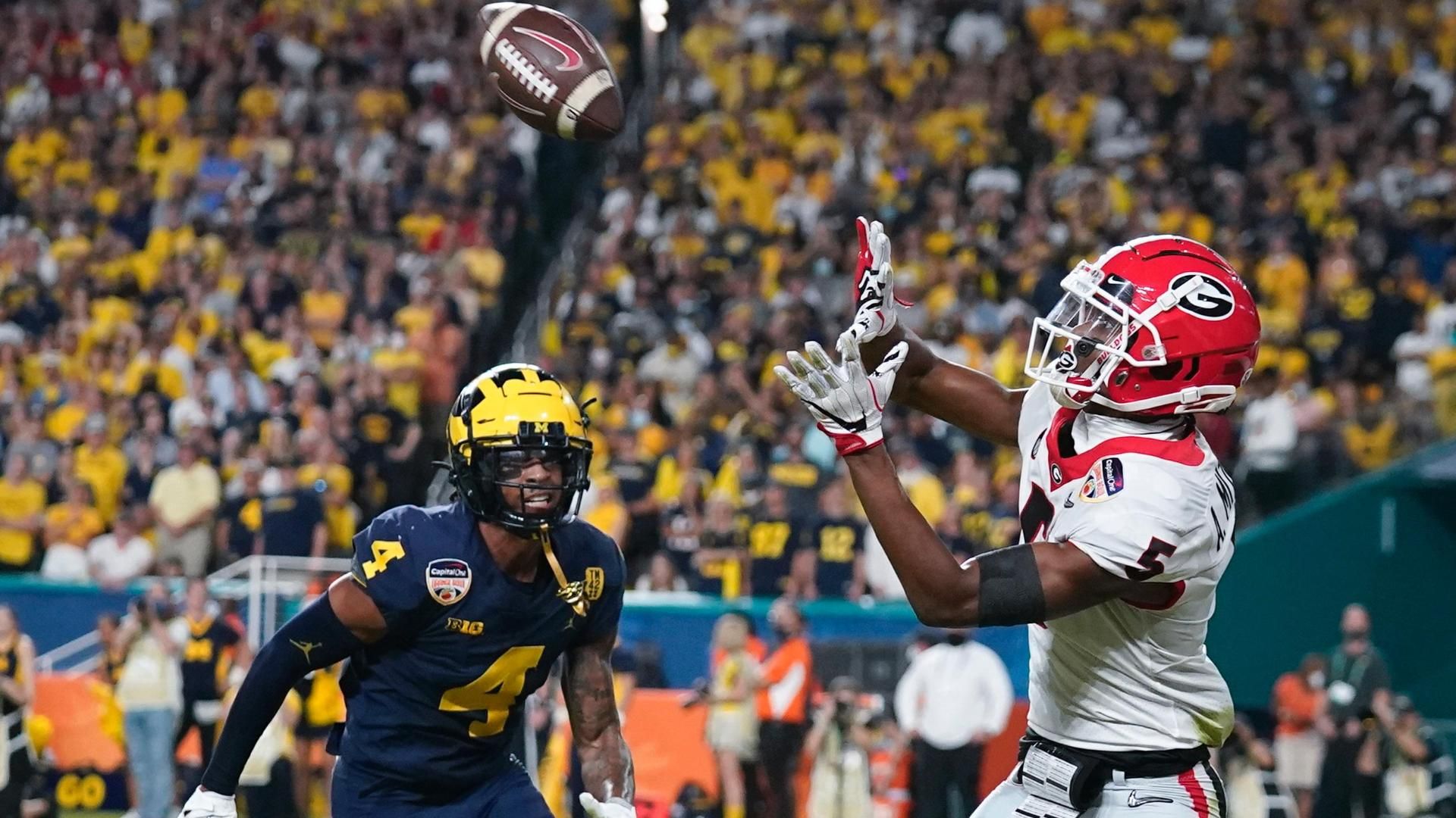 Georgia's trick play works to perfection for TD - ESPN Video