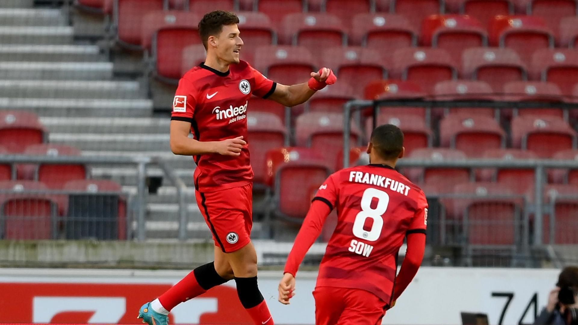 Hrustic leads Eintracht Frankfurt to victory with pair of goals - ESPN ...