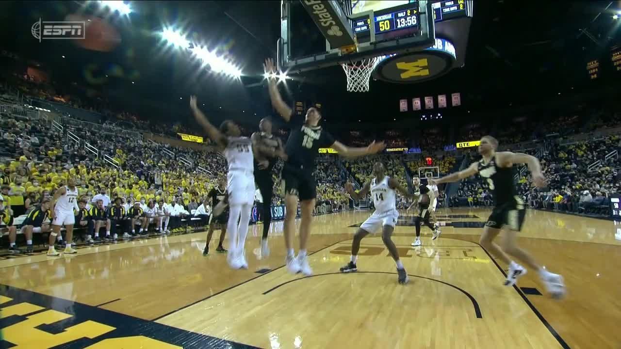 Zach Edey elevates for the bigtime stuff - ESPN Video