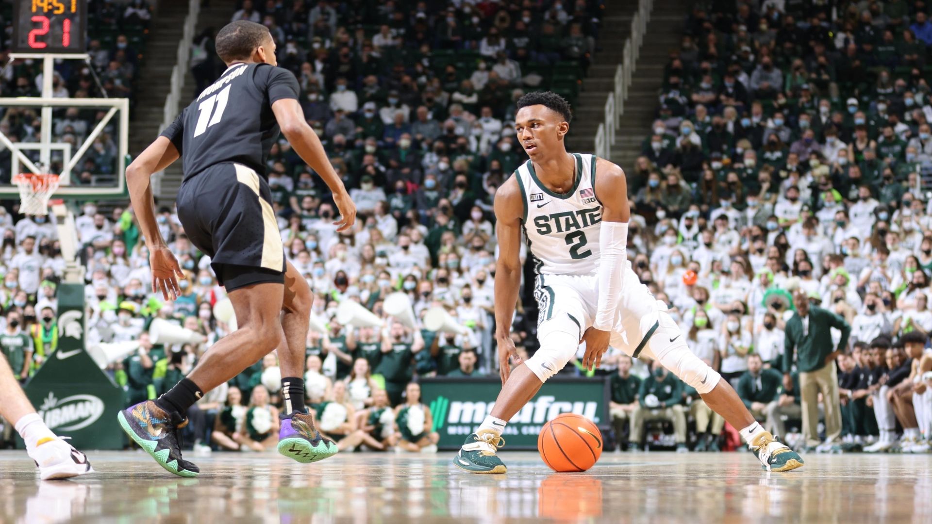Tyson Walker drills game-winning trey for Michigan State in final ...