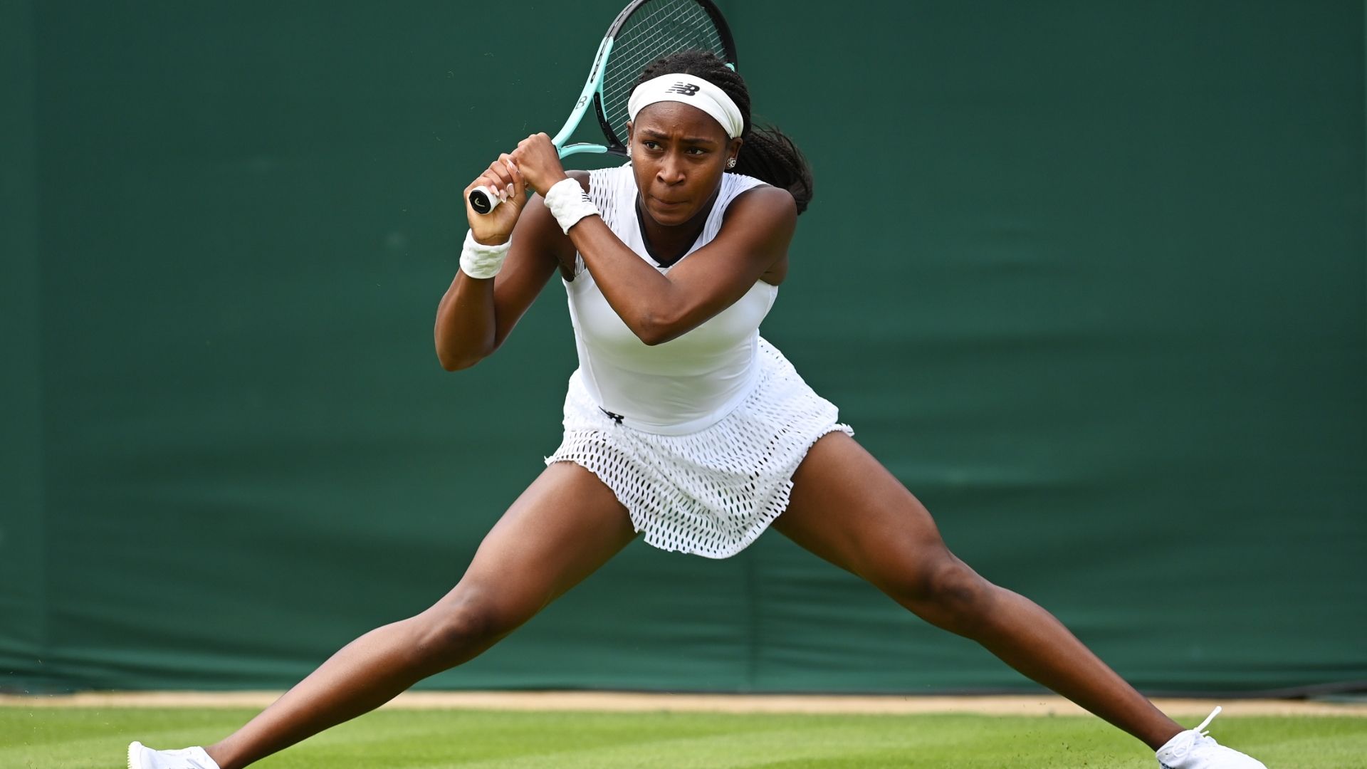 Coco drops first set at Wimbledon - ESPN Video