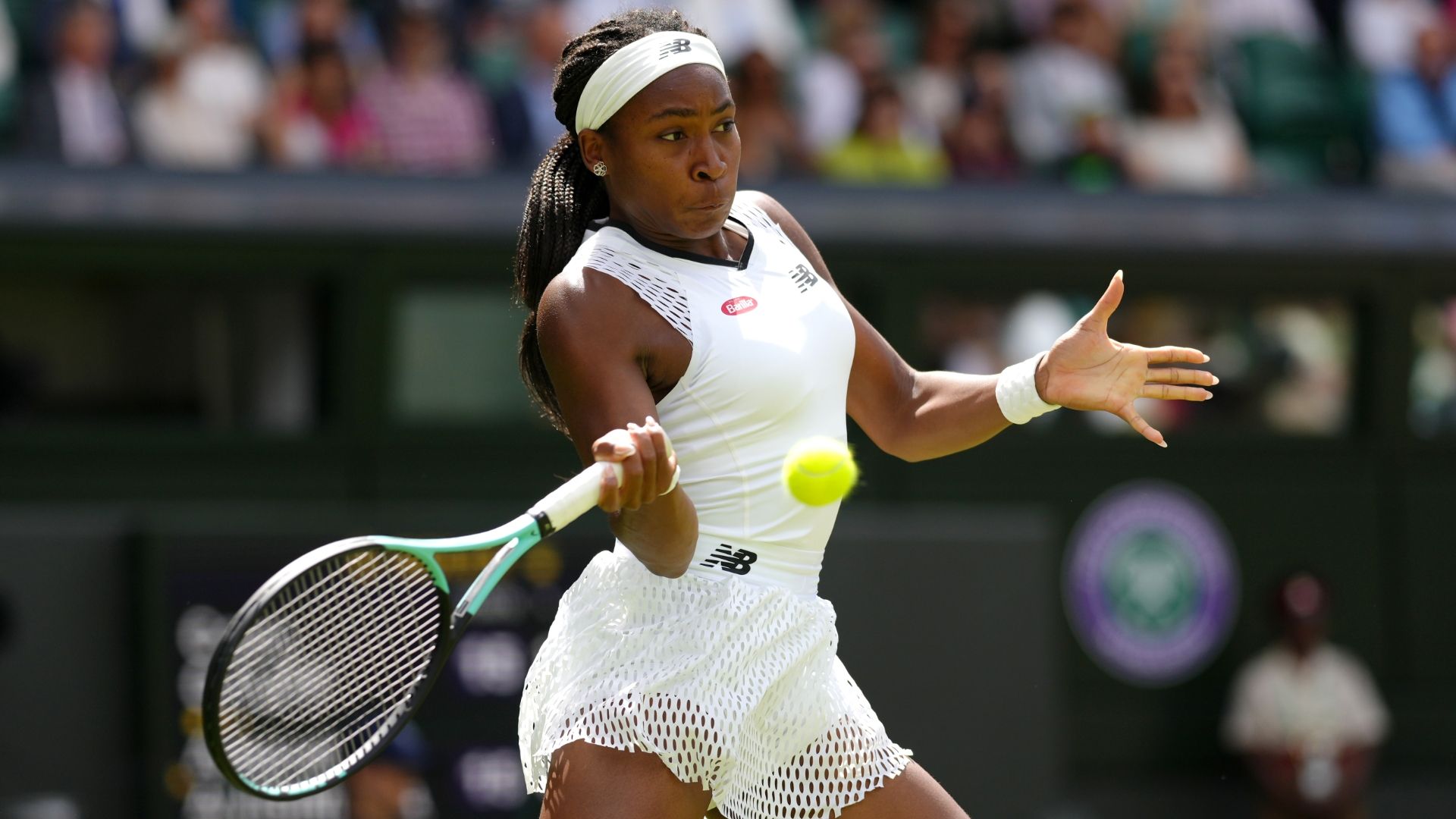 Coco wins back-and-forth 1st set - ESPN Video