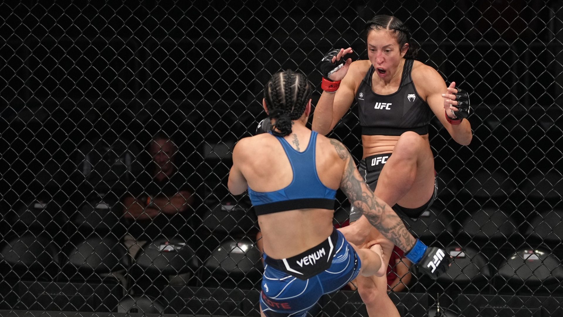 Emily Ducote crushes Jessica Penne's calf in unanimous decision victory ...