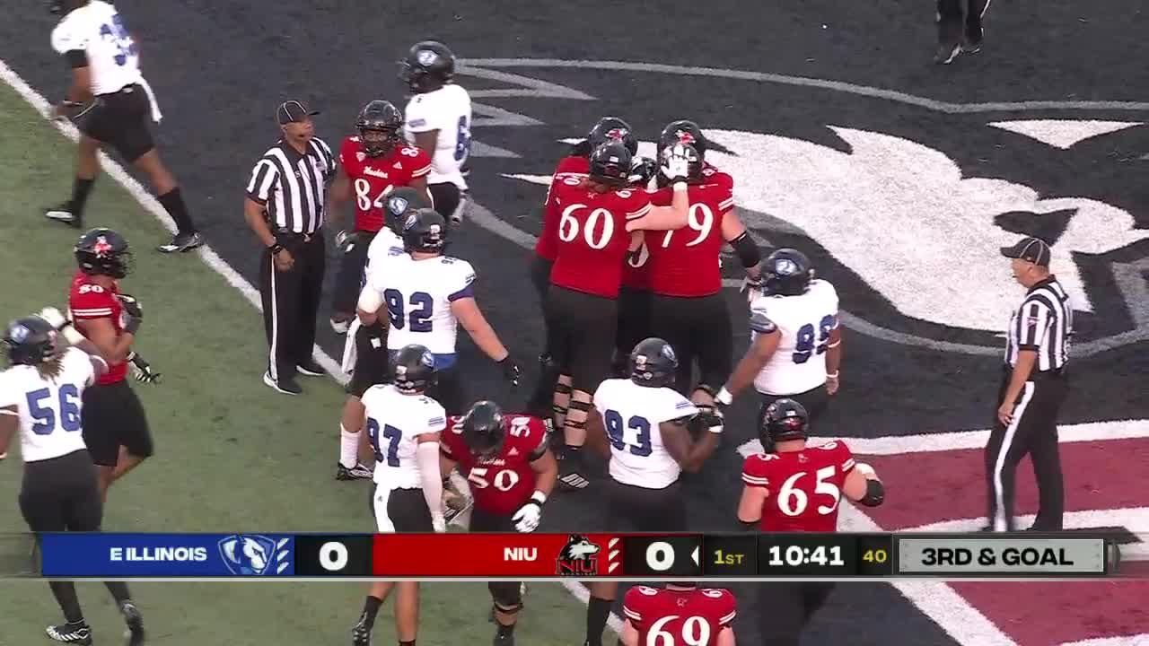 Harrison Waylee scores 1-yard rushing touchdown - ESPN Video