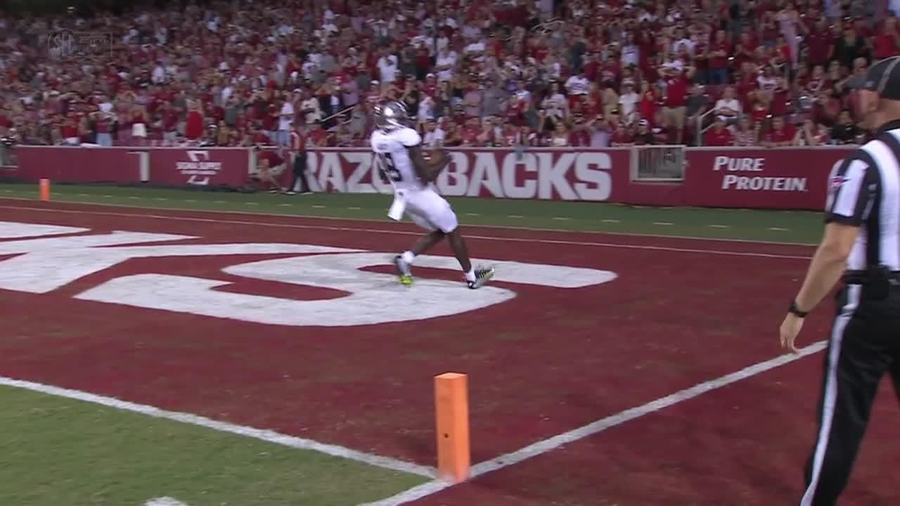 Touchdown! Tyrone Scott scores vs. Arkansas - ESPN Video