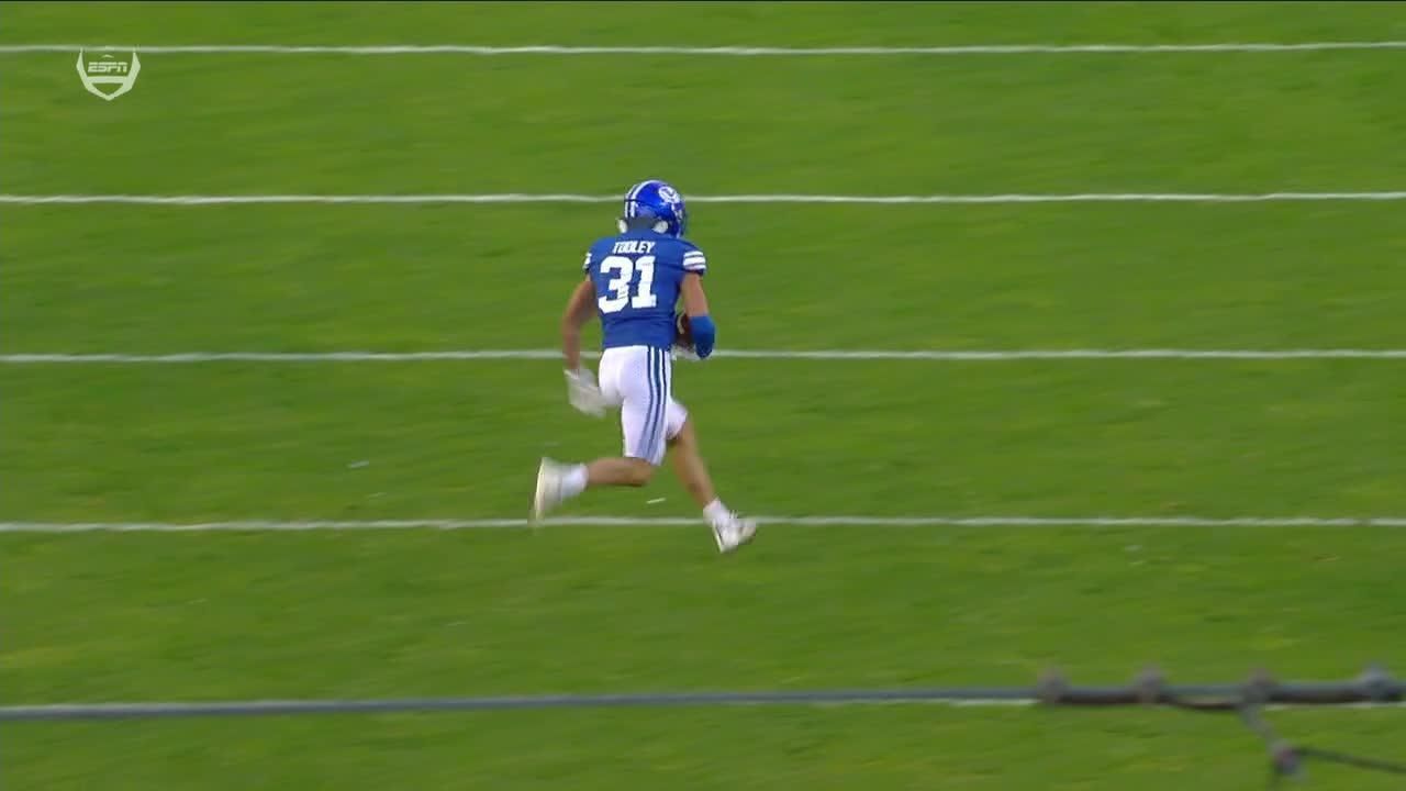 Max Tooley puts BYU up with 34-yard pick-six - ESPN Video