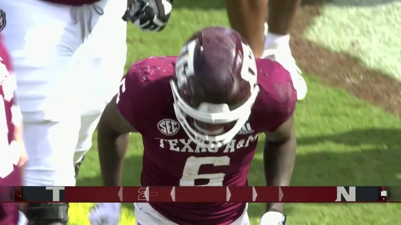 Devon Achane crosses goal line for 2-yard TD - ESPN Video
