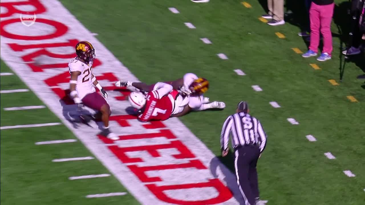 Marcus Washington hauls in 32-yard reception - ESPN Video