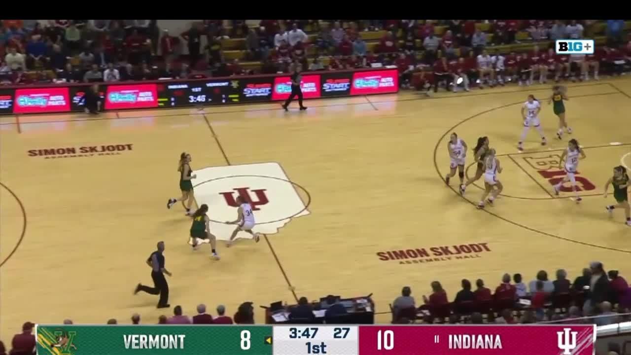 Emma Utterback shows off the range with deep jumper - ESPN Video