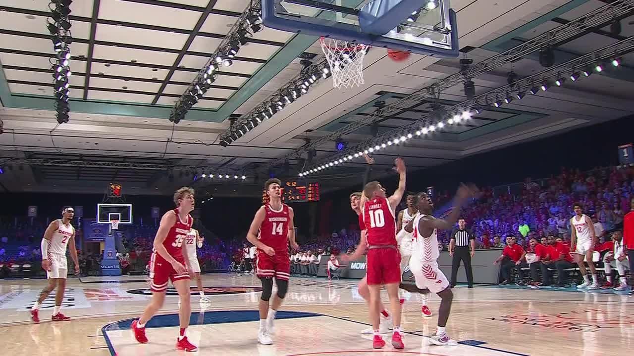 Kobe Elvis makes a nice move for the layup - ESPN Video