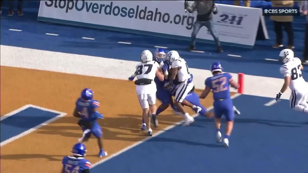 Terrell Vaughn takes the jet sweep in for a Utah State TD - ESPN Video