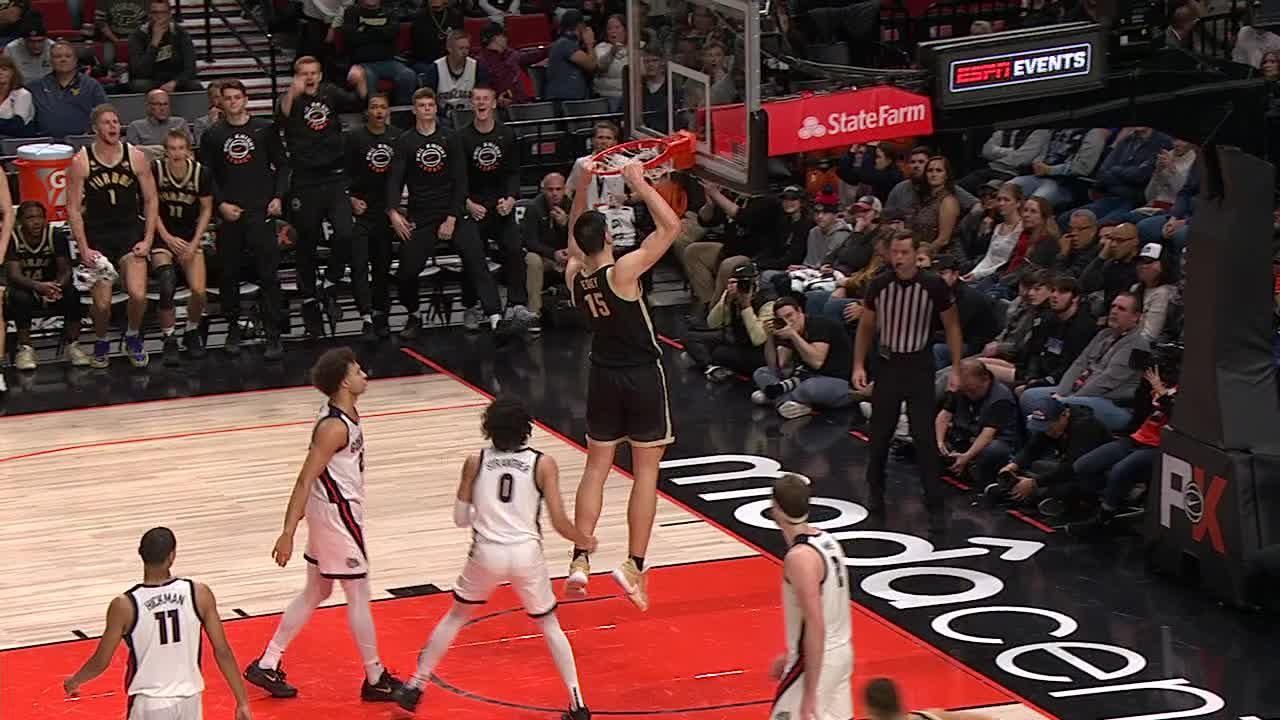 Purdue's Zach Edey left wide open for dunk - ESPN Video