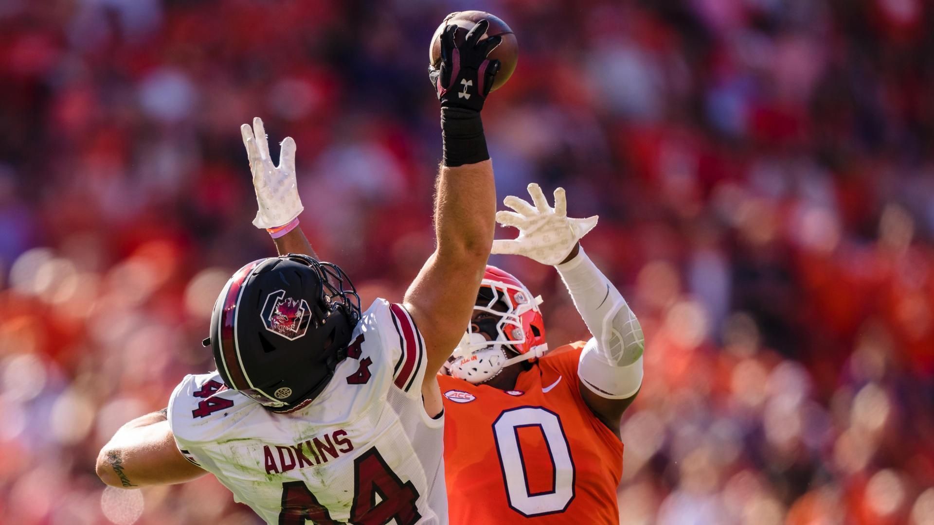 South Carolina's Nate Adkins makes an unbelievable catch - ESPN Video