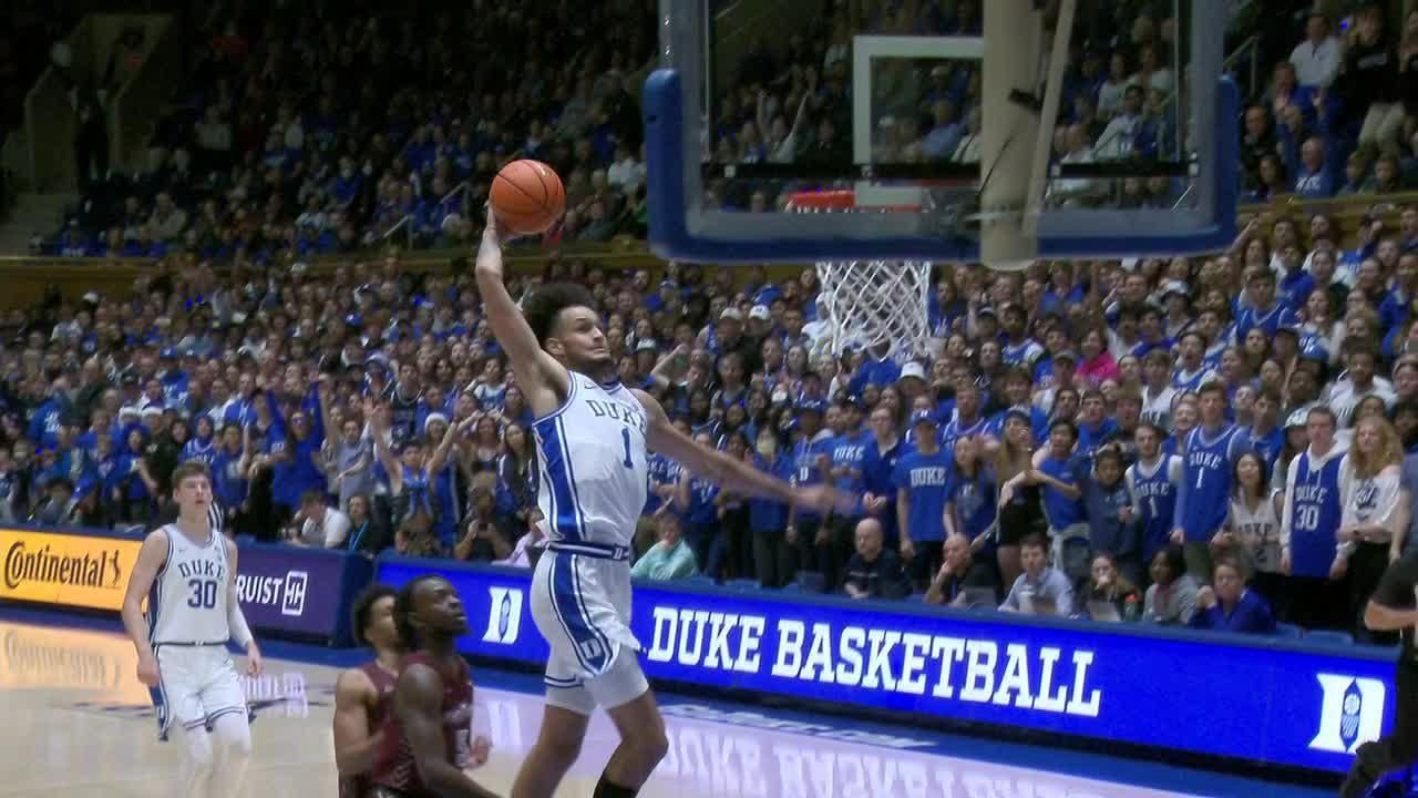 Dereck Lively II throws down powerful breakaway jam - ESPN Video