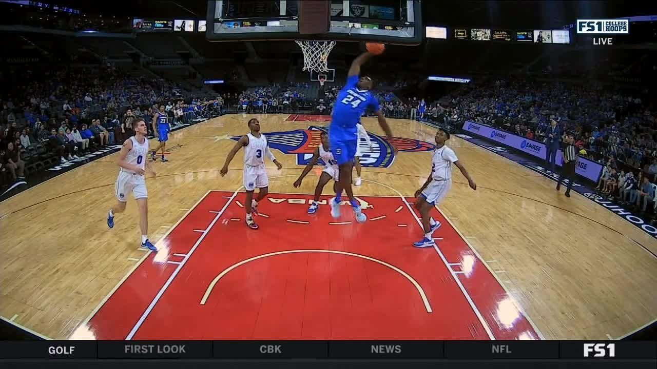 Arthur Kaluma rocks home one-handed jam for Creighton - ESPN Video