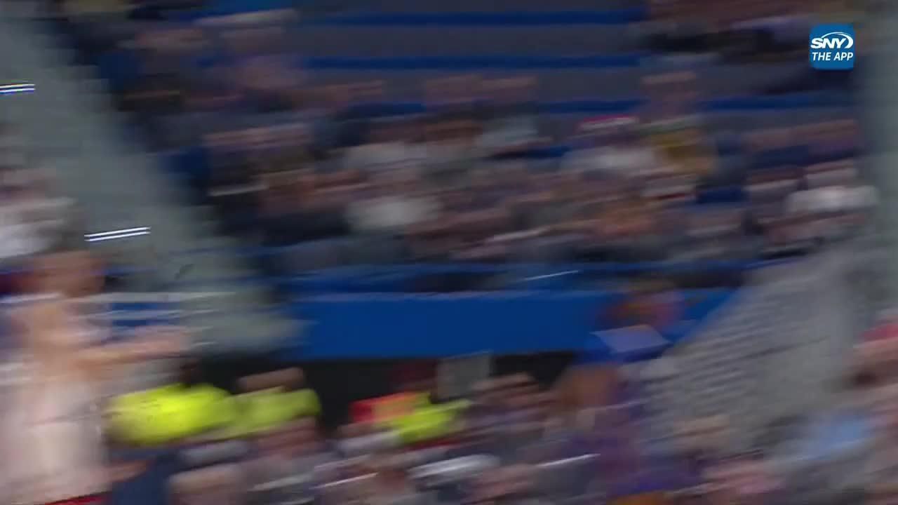 Lou Lopez-Senechal shows off the range on 3-pointer - ESPN Video