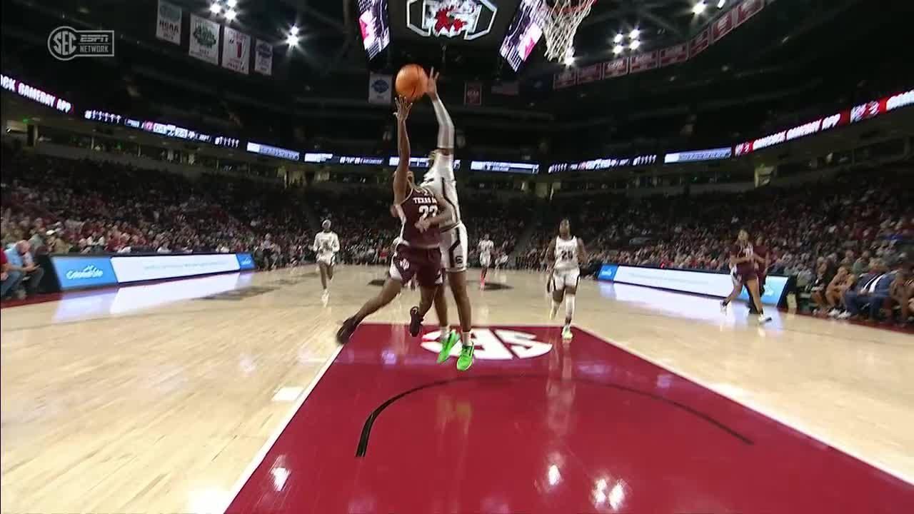 Sania Feagin with the massive stuff at the rim - ESPN Video