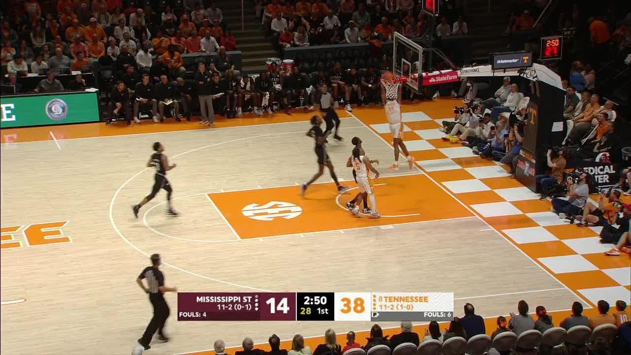Josiah-Jordan James' alley-oop gets Tennessee crowd hyped - ESPN Video