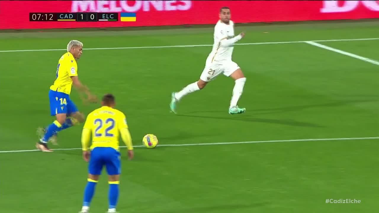 Brian Ocampo goal 7th minute Cádiz 1-0 Elche - ESPN Video