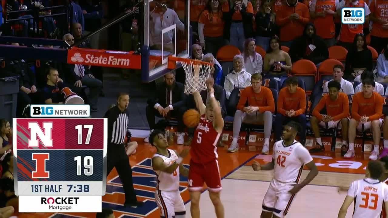 Sam Griesel rocks the rim with powerful slam dunk - ESPN Video