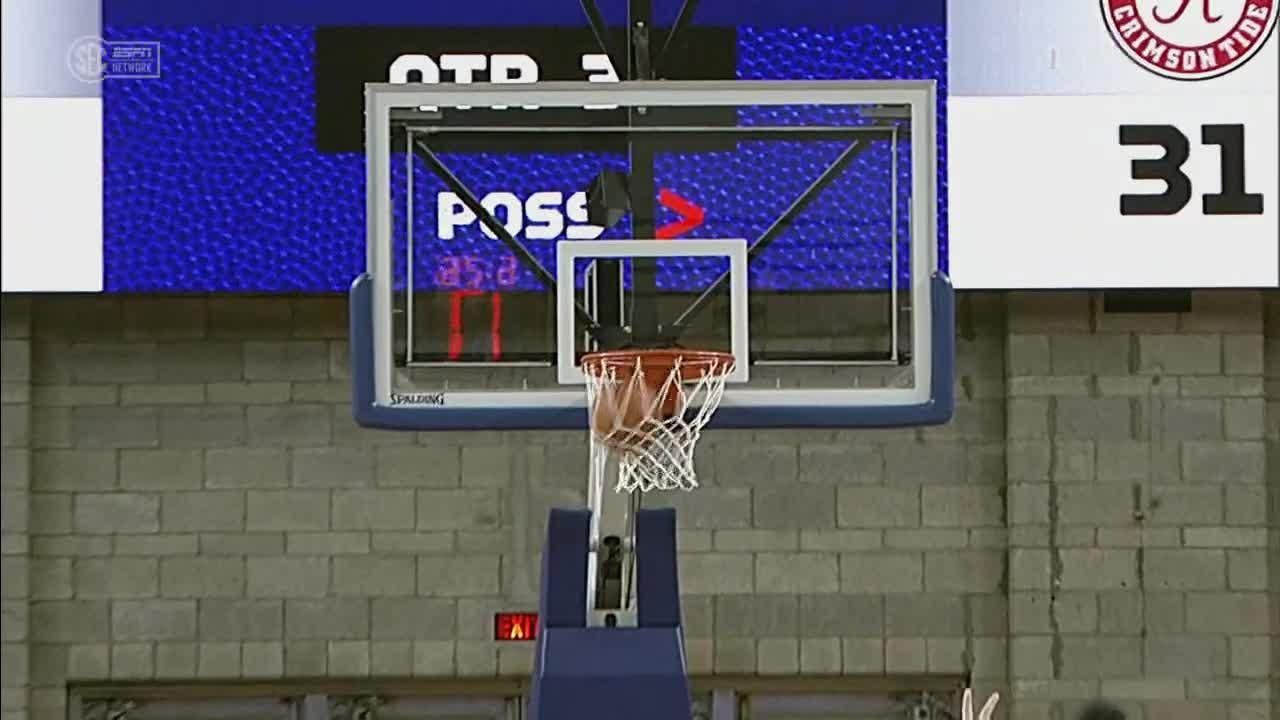 Karly Weathers makes a sweet pass - ESPN Video