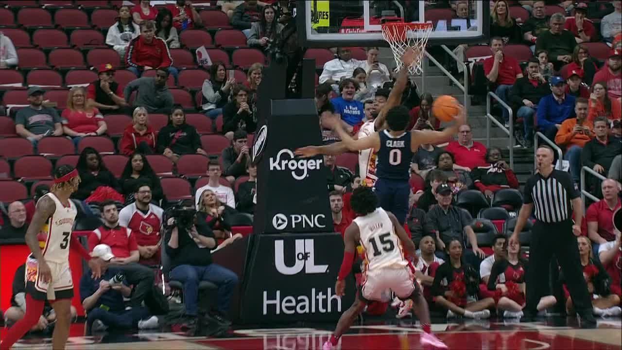 Clark sets up Shedrick's go-ahead dunk, scores later in half - ESPN Video