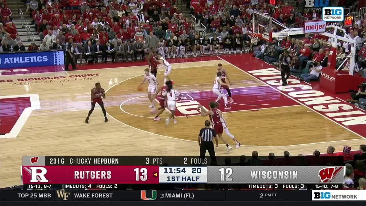 Dean Reiber drops in smooth layup - ESPN Video