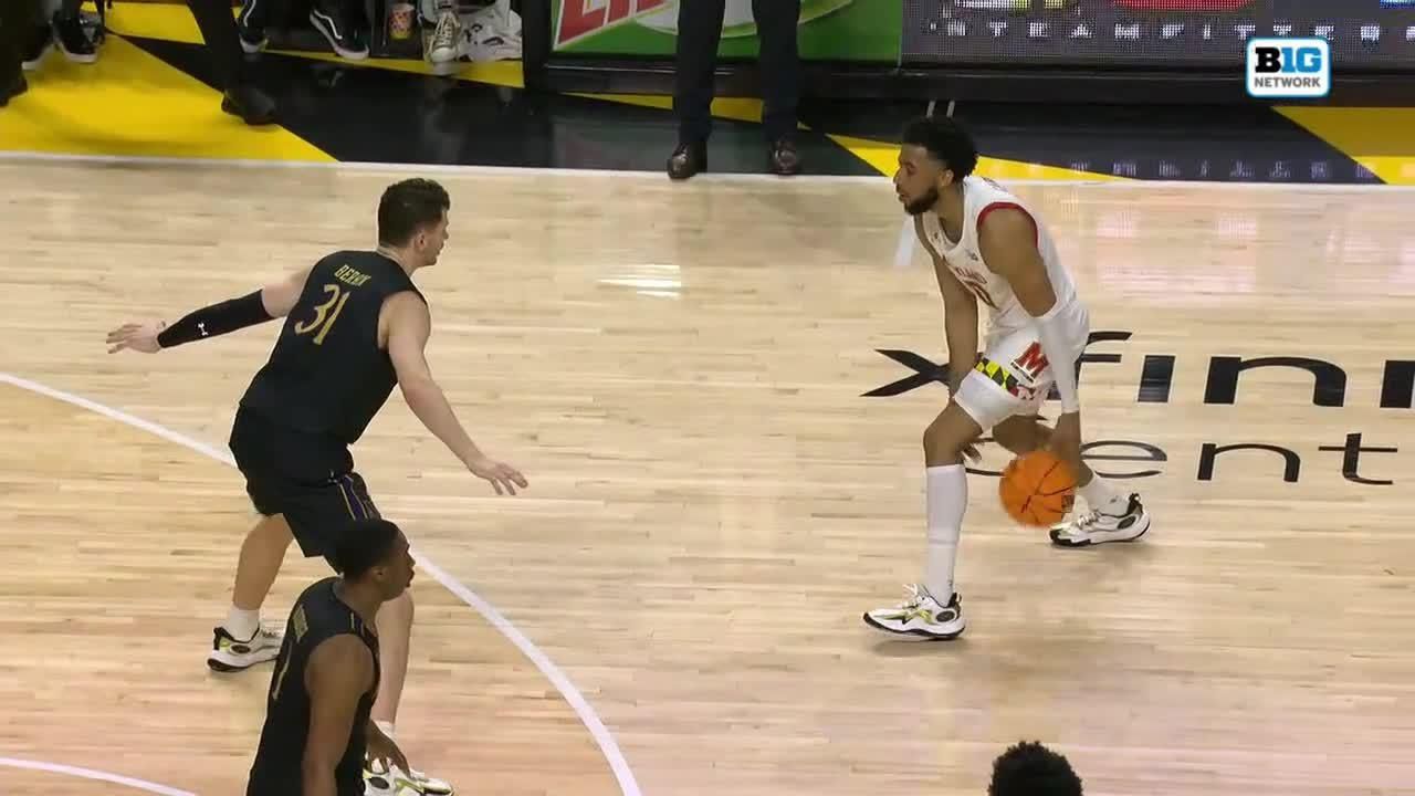 Don Carey nails long 3 from downtown - ESPN Video