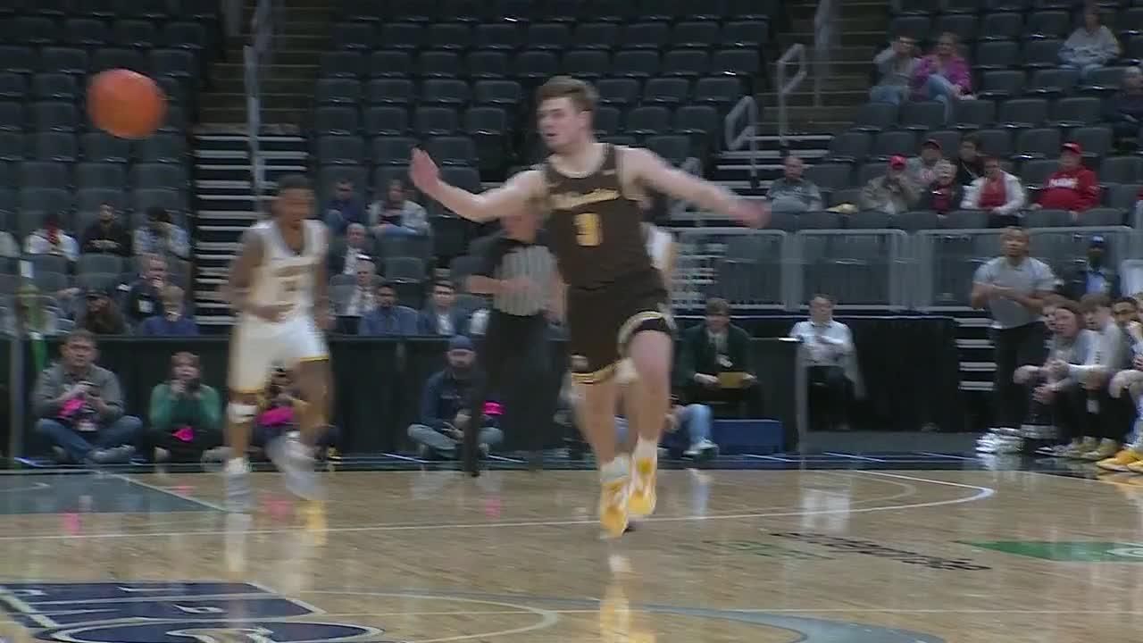 Kobe King somehow gets the and-1 to fall - ESPN Video