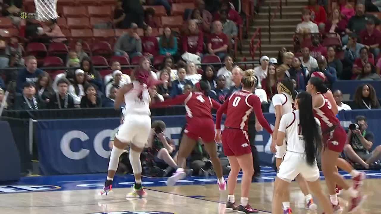 Victaria Saxton makes a nice move for the lay-in - ESPN Video