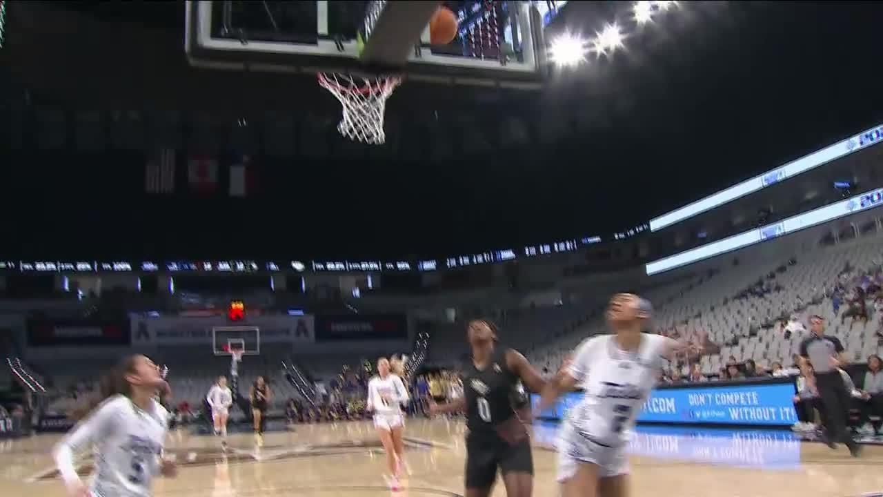 Temira Poindexter makes a great defensive play for the steal - ESPN Video