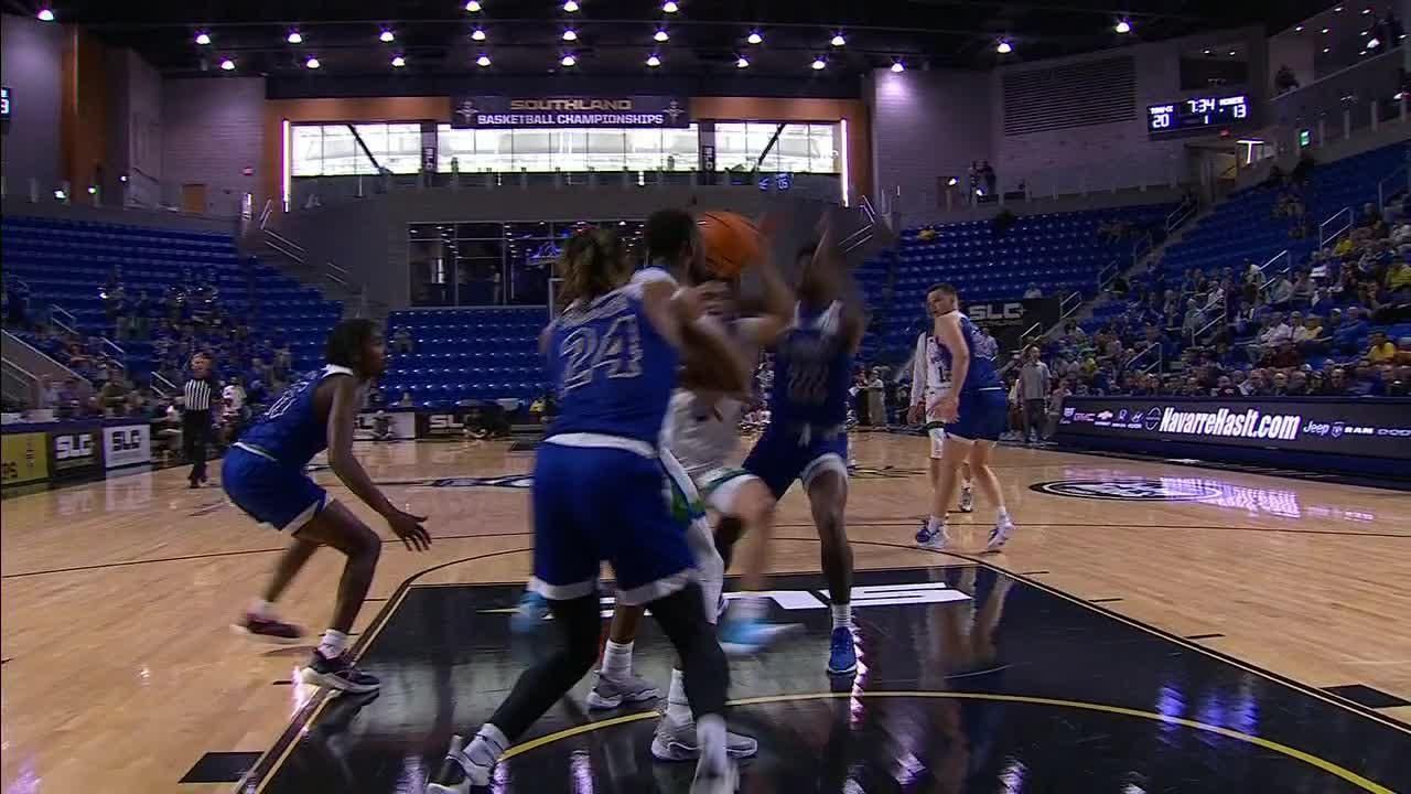 Trevian Tennyson drops in smooth layup - ESPN Video
